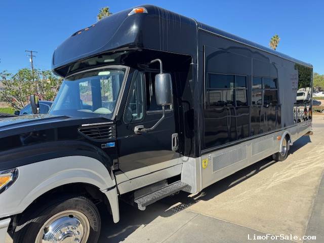 2014, International 3400, Mini Bus Limo, Specialty Vehicle Group