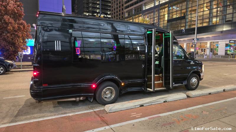 2011, Mini Bus Limo, Turtle Top