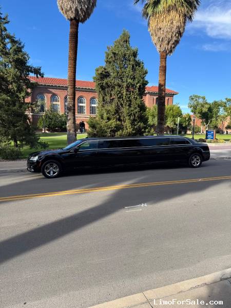 2019, Sedan Stretch Limo, Springfield