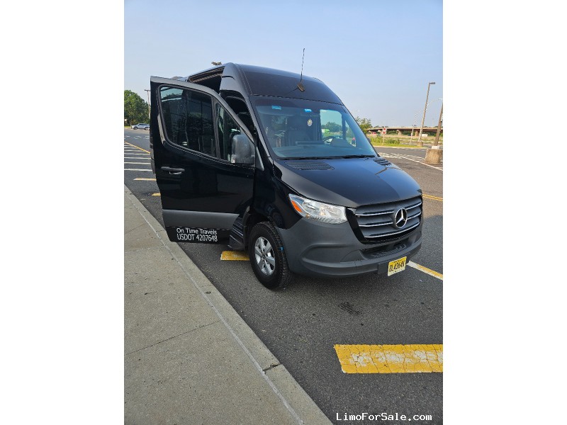 2019, Mercedes-Benz Sprinter, Van Shuttle / Tour, Mercedes
