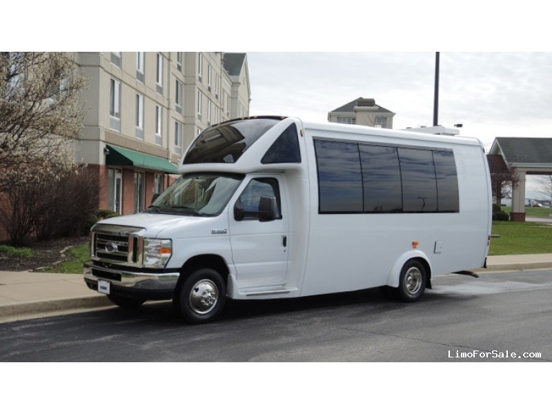 2017, Ford E-350, Mini Bus Shuttle / Tour, Embassy Bus