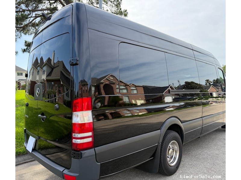 2017, Mercedes-Benz Sprinter, Van Shuttle / Tour, Grech Motors