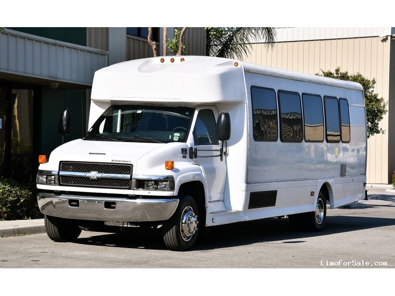 2007, Chevrolet, Mini Bus Shuttle / Tour, Starcraft Bus