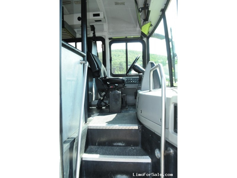 2005, Thomas Bus, Mini Bus Shuttle / Tour, Thomas