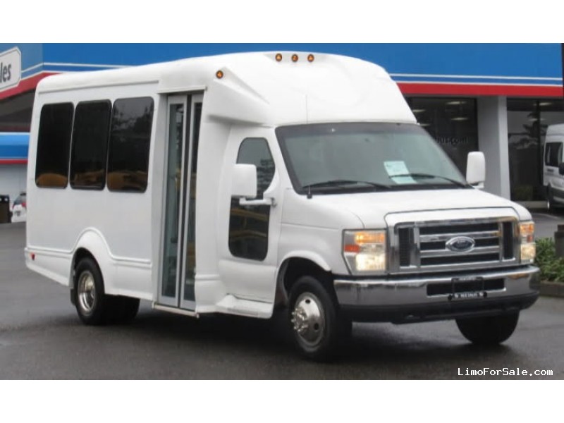 2011, Ford E-350, Mini Bus Limo, Starcraft Bus
