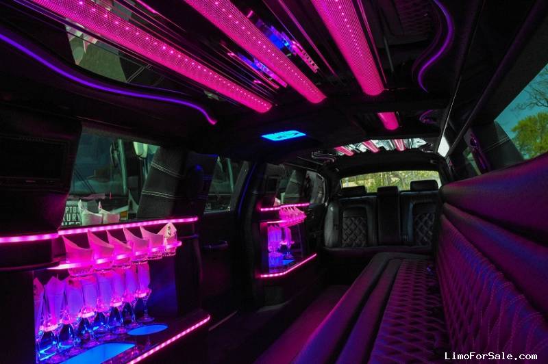 2019, Sedan Stretch Limo, Limos by Moonlight
