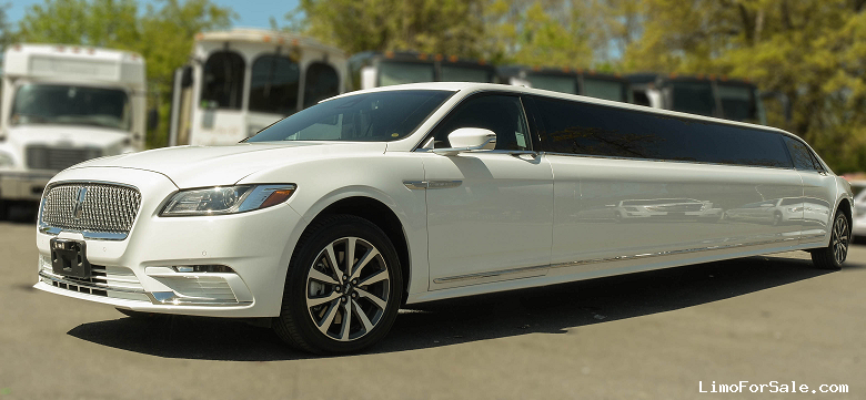 2019, Sedan Stretch Limo, Limos by Moonlight