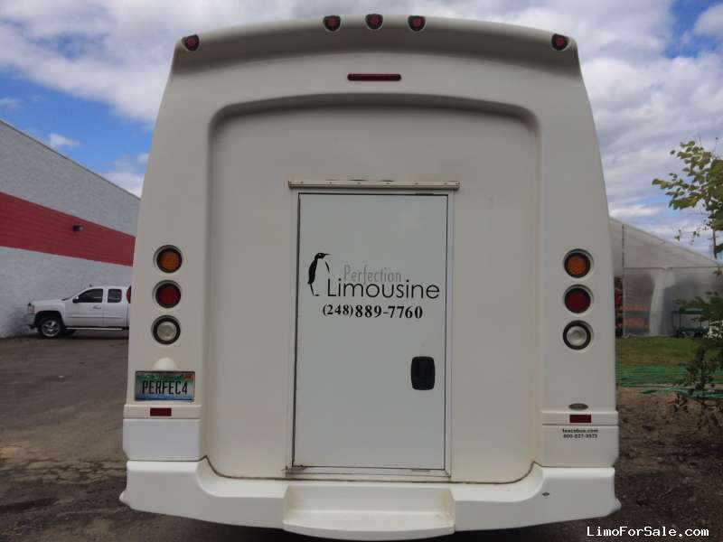 2007, GMC C5500, Mini Bus Limo, Turtle Top