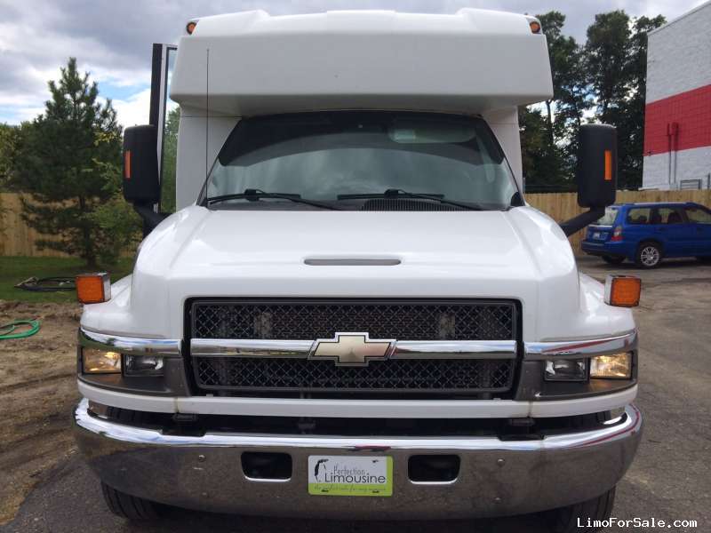 2007, GMC C5500, Mini Bus Limo, Turtle Top