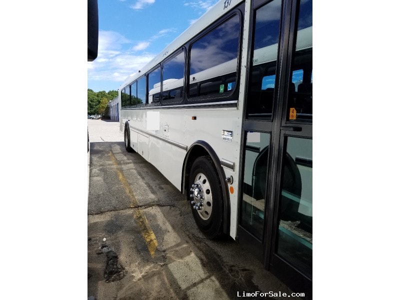 2012, IC Bus RE Series, Motorcoach Shuttle / Tour