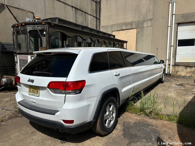 2014, SUV Limo, Ultimate Coachworks