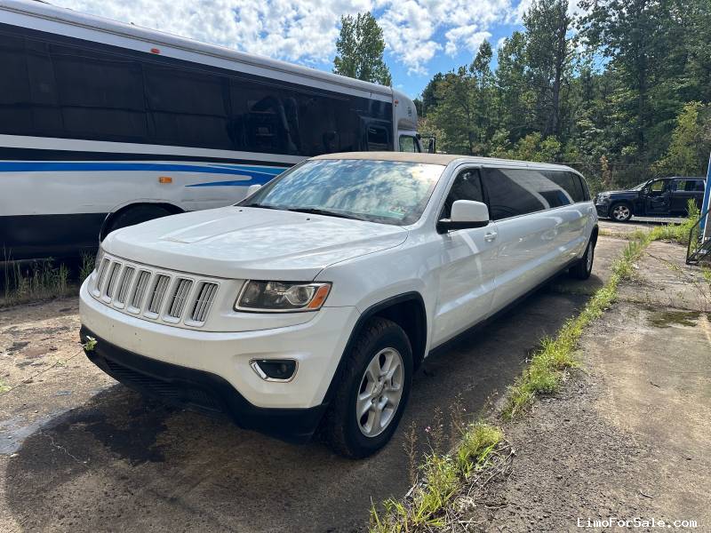 2014, SUV Limo, Ultimate Coachworks