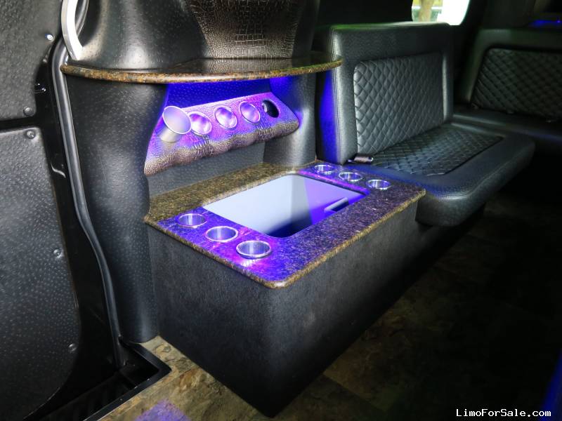 2016, Party Bus