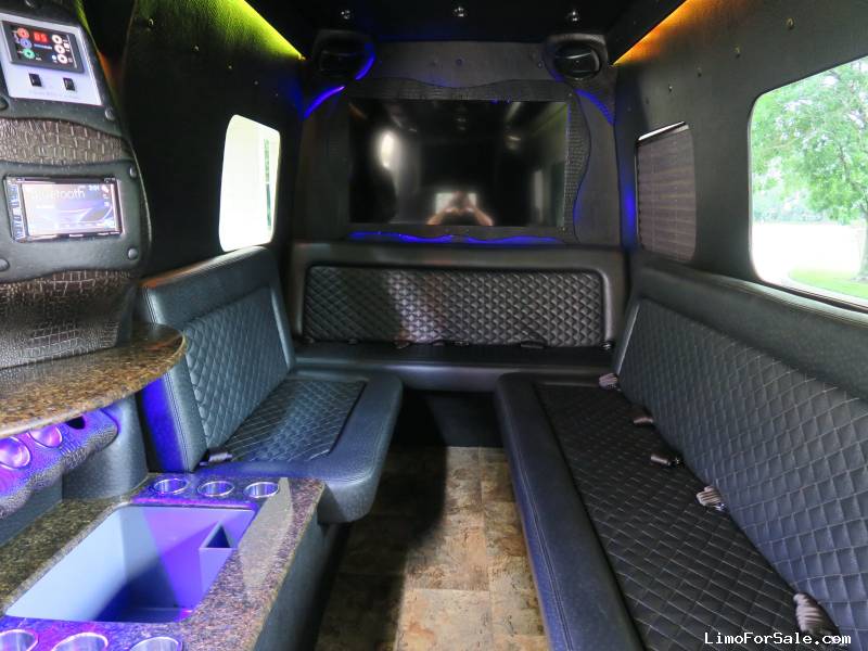 2016, Party Bus