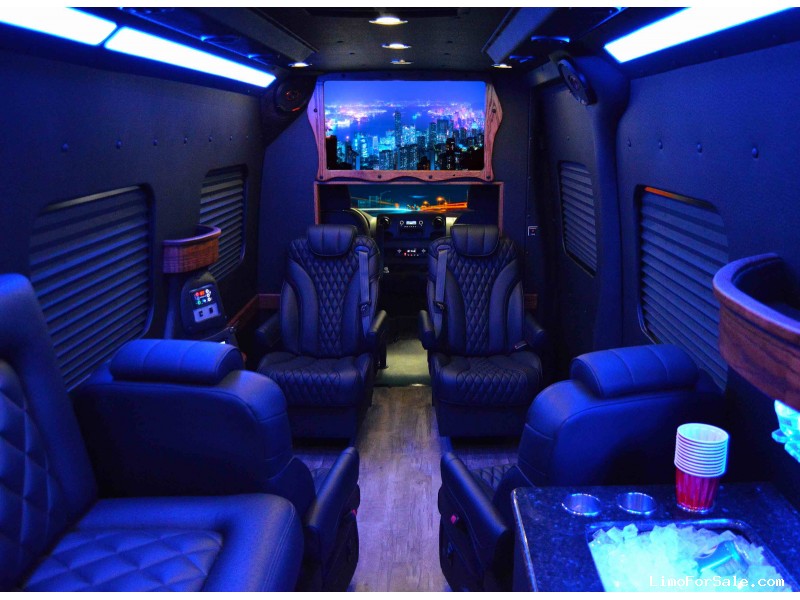 2020, Mercedes-Benz Sprinter, Van Limo