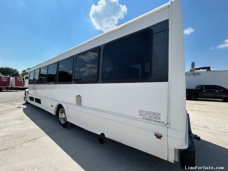 2013, International 3200, Mini Bus Shuttle / Tour, Starcraft Bus