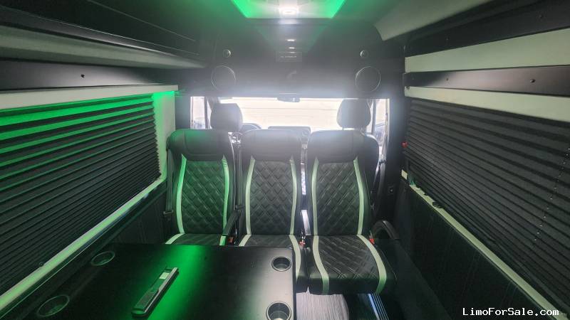 2023, Van Shuttle / Tour, Executive Coach Builders