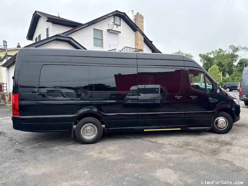2021, Van Limo, Executive Coach Builders