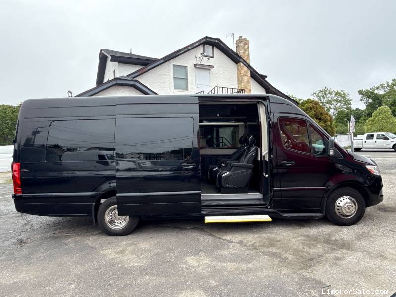2021, Van Limo, Executive Coach Builders