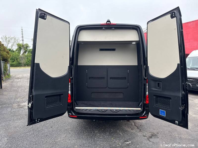 2021, Van Limo, Executive Coach Builders