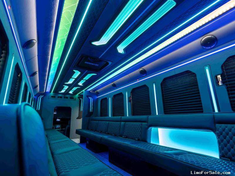 2026, Party Bus, LGE Coachworks