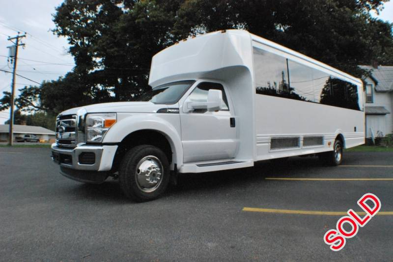 2013, Ford F-550, Mini Bus Limo, LGE Coachworks