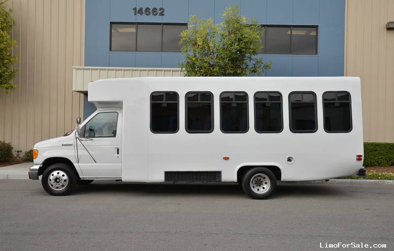 2007, Ford E-450, Mini Bus Shuttle / Tour, Diamond Coach