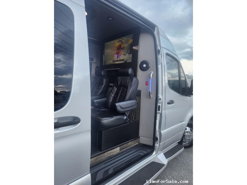 2019, Mercedes-Benz Sprinter, Van Limo, Midwest Automotive Designs