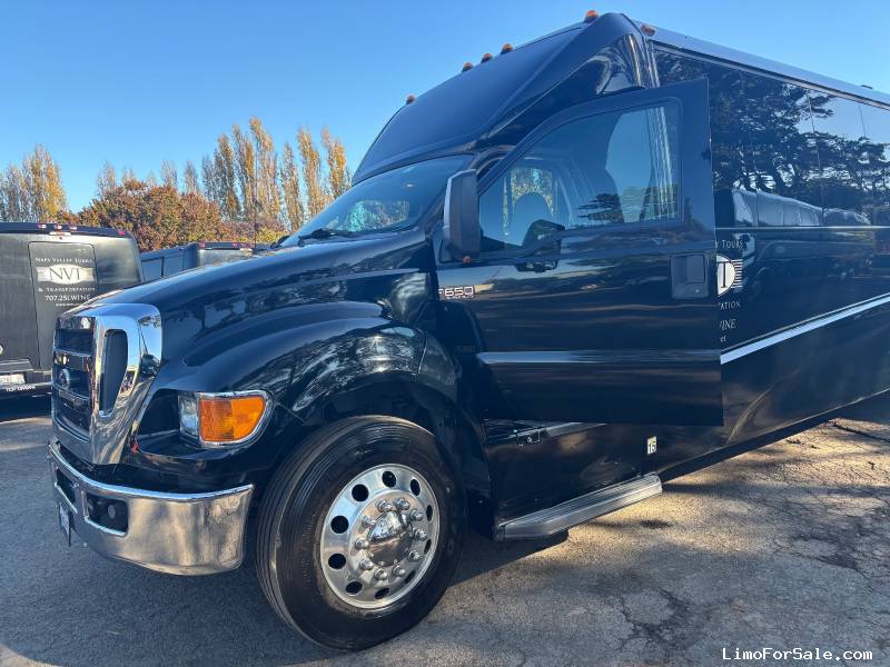 2013, Mini Bus Limo, Grech Motors