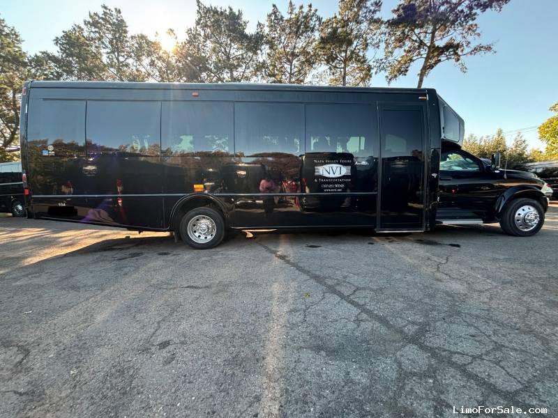 2013, Mini Bus Shuttle / Tour