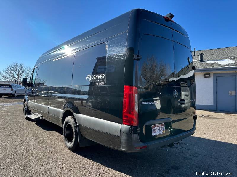 2019, Van Limo, Royal Coach Builders